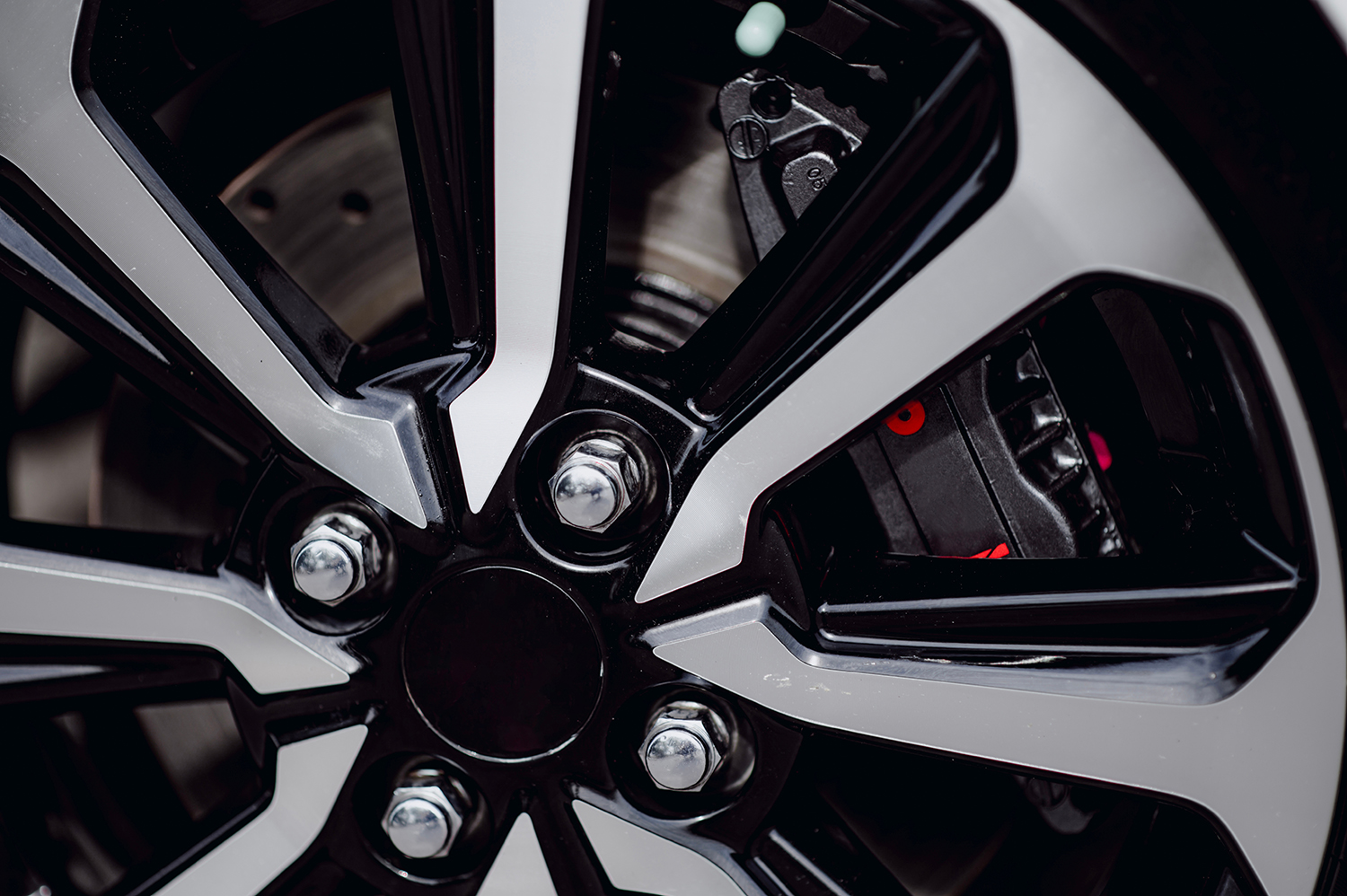 Home | Performance Auto Center